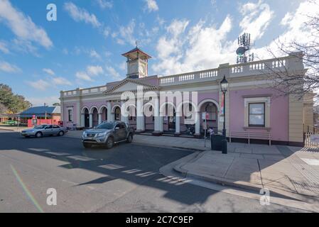 Post and Telegraph Office building, colonial architecture in Mudgee ...