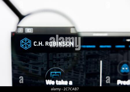 C.H. Robinson logo Stock Photo - Alamy