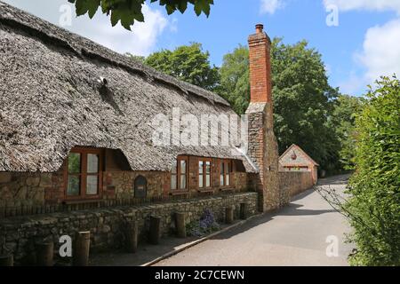 River Lim Path from Uplyme to Lyme Regis, Mill Lane, Uplyme, Devon ...