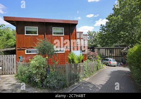 Walters Way, Honor Oak, London. Self-built, timber-framed houses ...