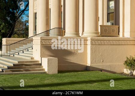 The Inyo County Courthouse at Independence, Ca Stock Photo - Alamy