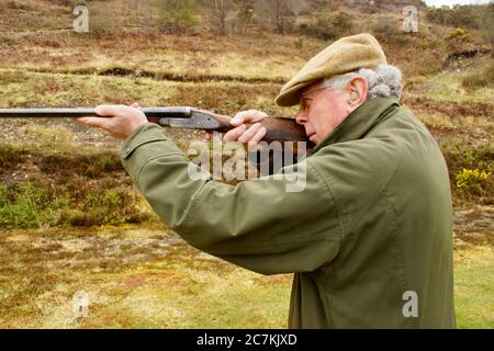 Gun-fitting, English Side By Side, Shotgun, 1904 Shotgun, Side Lock ...