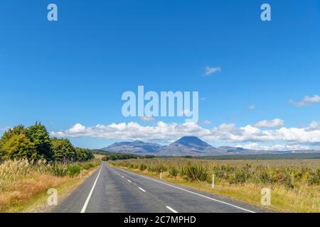 Scenic view of Tongariro national park in New Zealand Stock Photo - Alamy