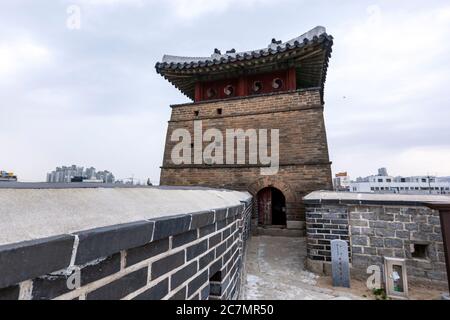 Hwaseomun, west gate, Hwaseong Fortress, Suwon, Gyeonggi Province ...