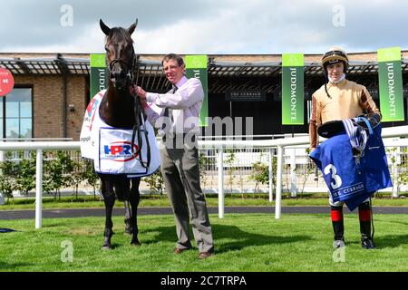 A'ali with groom Paul Ryan after winning the Holden Plant Rentals ...