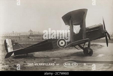 De Havilland DH4 Aircraft at the Hendon display.27th June 1925 Stock ...