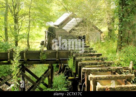 Mabry Mill, an old restored grist mill along the Blue Ridge Parkway in ...