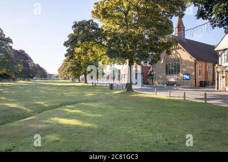 the large green space along cranleigh village high street surrey Stock ...