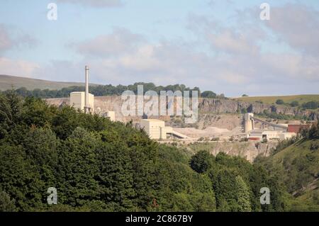 Tarmac Tunstead quarry, Derbyshire Industrial shunter's and ...