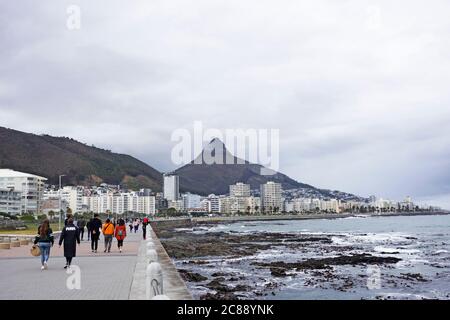 The Seapoint promenade, Cape Town, South Africa Stock Photo - Alamy