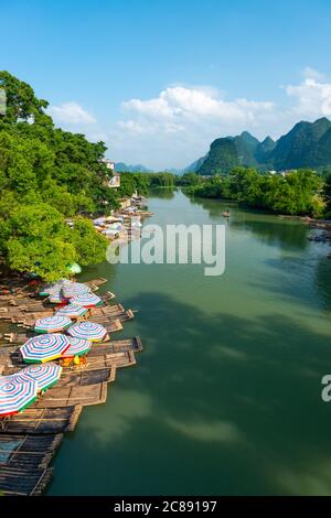 Traditional Fishing Boats and Karst Landscape in Ninh Binh, Vietnam ...