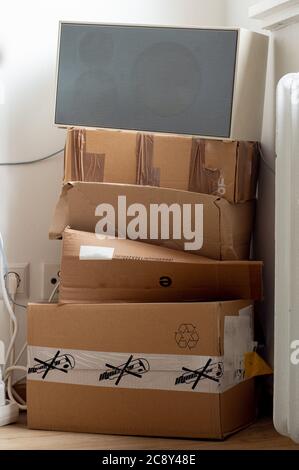 Craft paper on grass, recycling concept, top view Stock Photo - Alamy