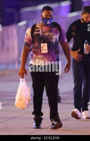 Vladimir Guerrero Jr., of the Toronto Blue Jays, warms up before the ...