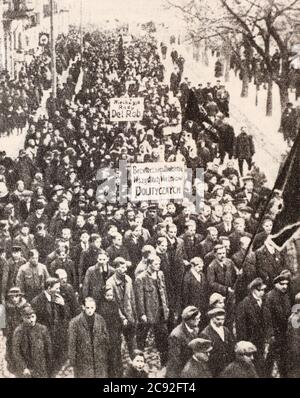 German Revolution 1918 - 1919, demonstration of the revolutionist on ...