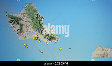 air traffic over Honolulu airport, Oahu, Hawaii (29 july 2020, UTC 21. ...