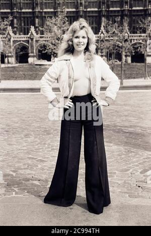 MARY MILLINGTON Stock Photo - Alamy