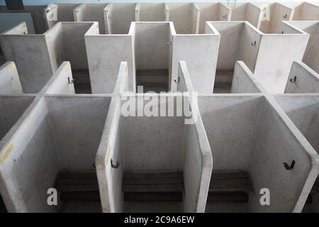 Paris Roubaix Showers at Vélodrome André-Pétrieux Stock Photo - Alamy