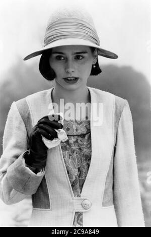 SIRENS -1994 TARA FITZGERALD Stock Photo - Alamy