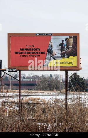 Minnesota. Anti-vaping billboard message Stock Photo - Alamy