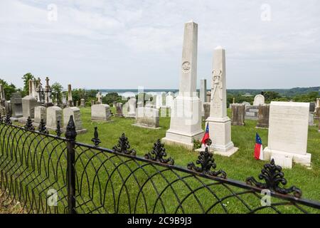 Maryland Jesuit History. Confederate Soldier's Grave, Graveyard of St ...