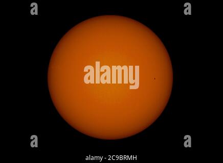 The sun showing sunspots Stock Photo - Alamy
