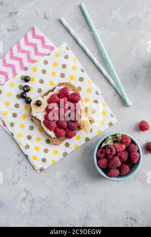 A fish shaped sandwich, healthy kid food Stock Photo - Alamy
