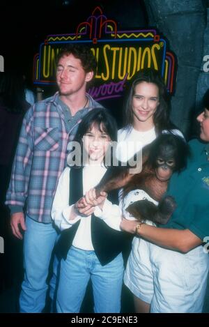 LACEY CHABERT Jennifer Love Hewitt.Party of five 100th Episode party Cicada restaurant Los ...