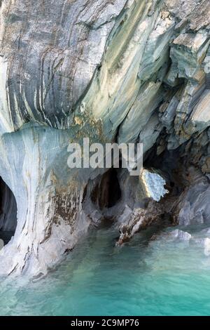 Bizarre rock formations of the marble caves, Cuevas de Marmol, Lago ...
