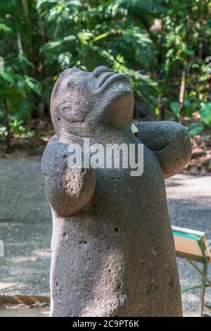 Monkey Looking at the Sky sculpture, Olmec Archaeological Museum ...