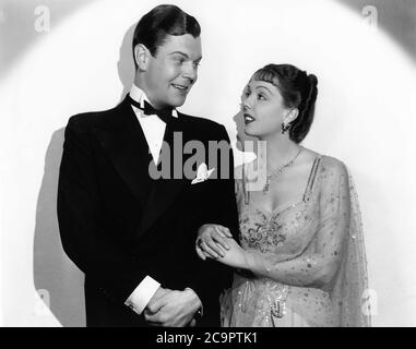 GANGWAY, Jessie Matthews, Barry MacKay, 1937 Stock Photo - Alamy