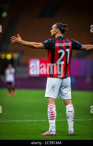 Zlatan Ibrahimovic during the match Cagliari v Milan, of Serie A, date ...