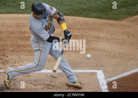 Pittsburgh Pirates third baseman Phillip Evans (24) in the fifth inning ...