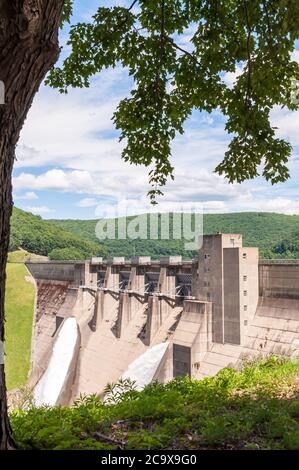 Kinzua Dam from which the Allegheny River flows from in Warren County ...