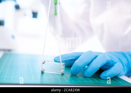 Lab on chip microfluidic device Stock Photo - Alamy