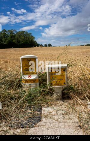 Warning sign, high pressure gas pipeline, gas main, National Grid Stock ...