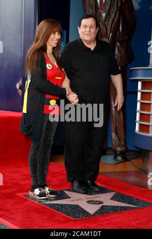 LOS ANGELES - JAN 9: Tracy Posner Ward, Burt Ward at the Burt Ward Star ...