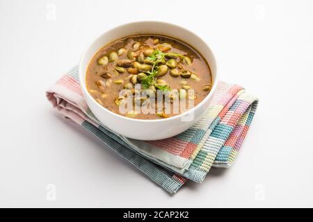 Pavta Bhaji or Lima Beans Curry Recipe also known as Popat Dana sabzi ...
