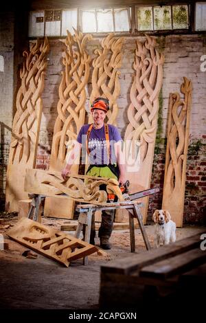 Keith Pettit at work on sculptures to appear on the 1066 Country Walk ...