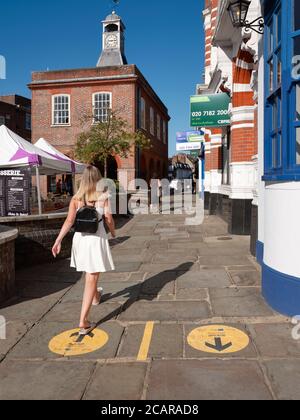 Street Sign the Direction Way to Safe versus Dangerous Stock Photo - Alamy