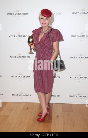 Nerida Winter attends Moet & Chandon Spring Champion Stakes Day at ...