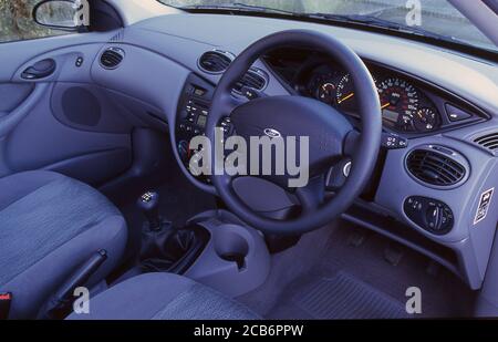 Interior of a1998 Ford Focus MK1 5 door Stock Photo - Alamy