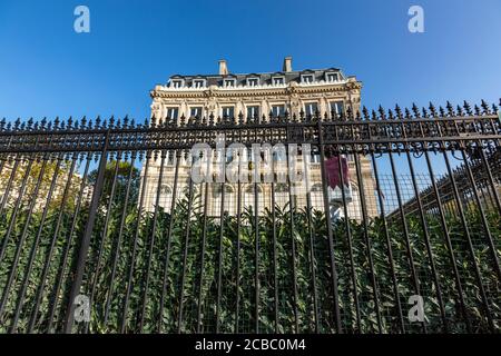 Embassy of Qatar, Rue de Tilsitt,, from Place Charles de Gaulle, Paris ...