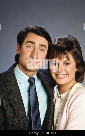 LIBRARY. USA.Amanda Bearse, David Garrison, Katey Sagal , David ...