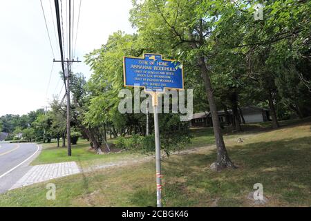 Historic marker Strongs Neck Long Island New York Stock Photo - Alamy
