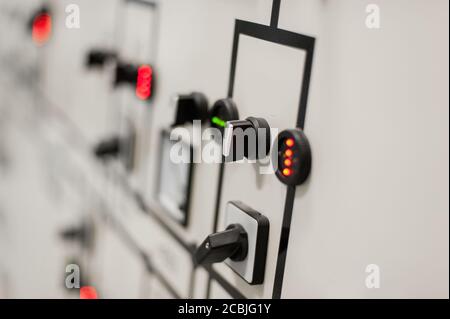 Relay protection system. Bay control unit. Medium voltage switchgear ...