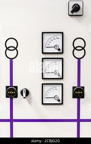 Relay protection system. Bay control unit. Medium voltage switchgear ...