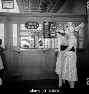 World War II Women: Post Office are taking on girls at school from the ...