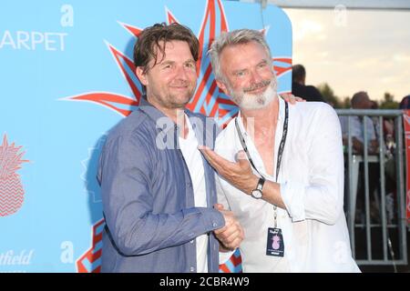 L-R: Sam Neill and Jon Polson at Tropfest at Parramatta Park Stock ...
