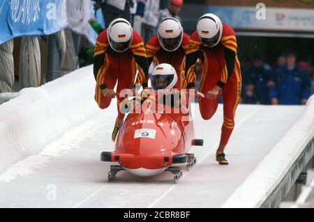 Bobsleigh - Winter Olympics - Nagano 1998 - Four-Man Stock Photo - Alamy