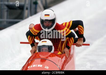 Bobsleigh - Winter Olympics - Nagano 1998 - Four-Man Stock Photo - Alamy